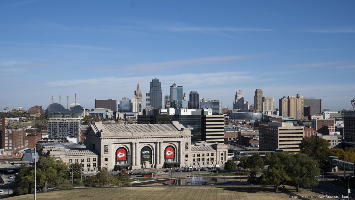 Union Station plans to be a beacon for guests during World Cup - Kansas ...