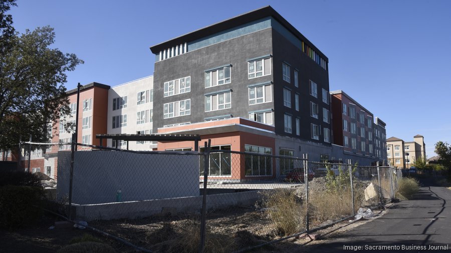 New county courthouse, CalSTRS building near completion - Sacramento ...