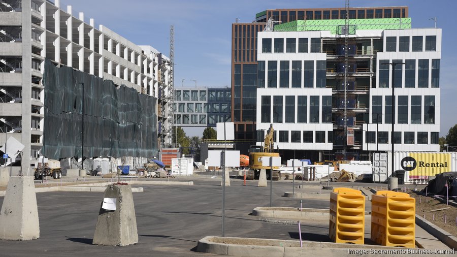 New county courthouse, CalSTRS building near completion - Sacramento ...