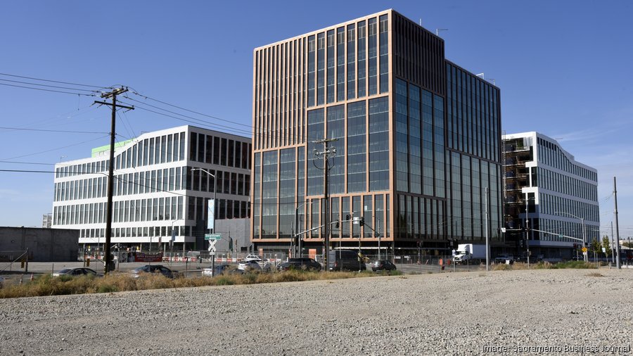 New county courthouse, CalSTRS building near completion - Sacramento ...