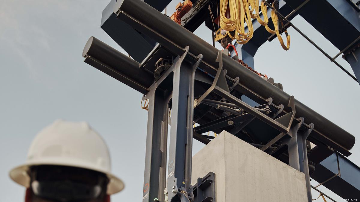 Onx builds houses in Miami-Dade County in less than 60 days - South ...