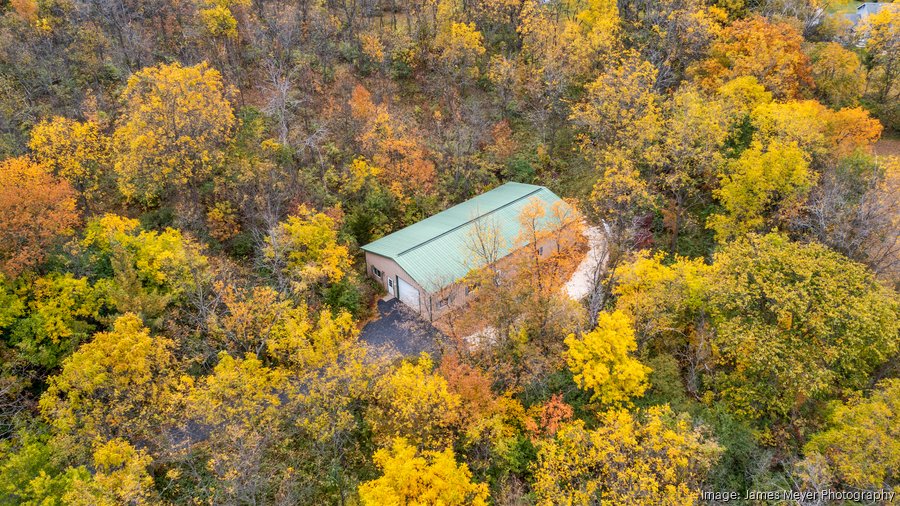 10-acre New Berlin property with pool sells for $1.38M: Slideshow ...