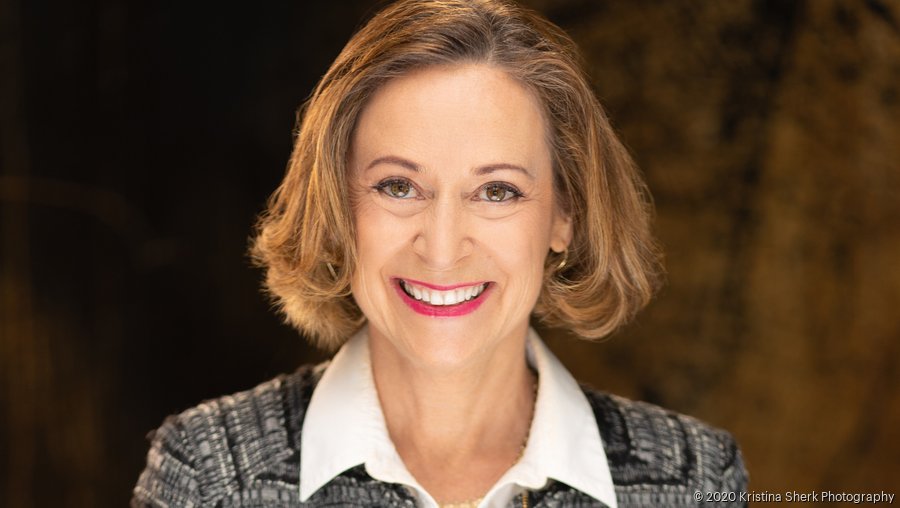 Kathy Roth-Douquet's Blue Star Families keeps the family ties for ...