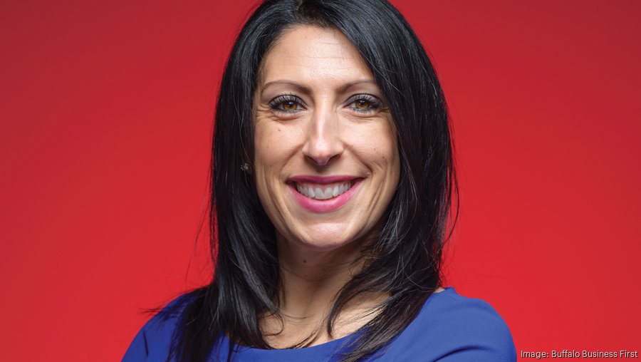 JulieAnne Barber of People Inc. named a 2022 Buffalo Business First 40 ...