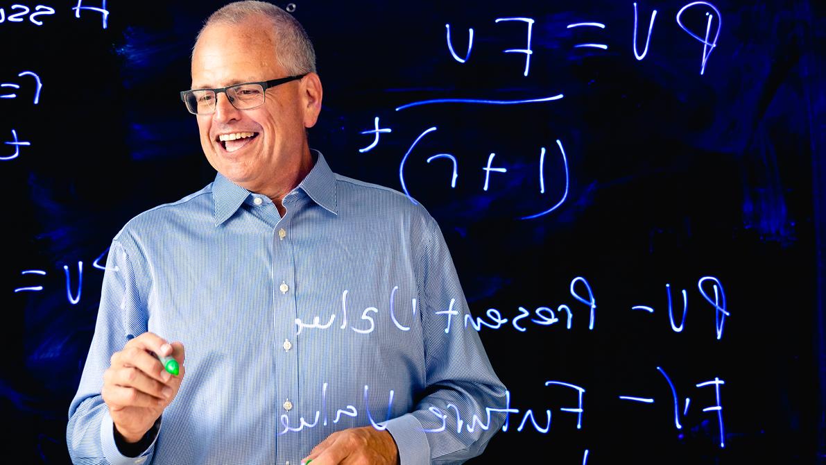 Why Embry-Riddle business education programs give students a ...