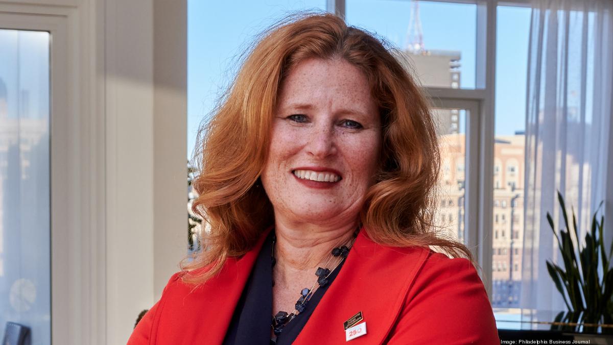 Philadelphia Business Journal Women of Distinction 2022: Carol de Fries ...