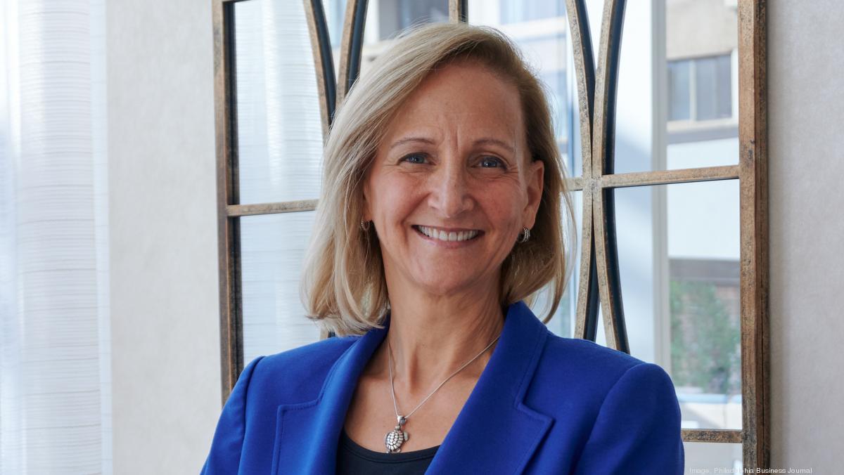 Philadelphia Business Journal Women of Distinction 2022: Susan Lonergan ...