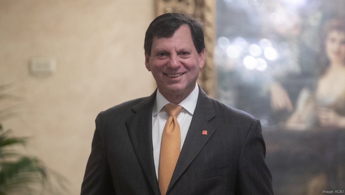 Here's how much Fiserv CEO Bisignano earned in 2022 - Milwaukee ...