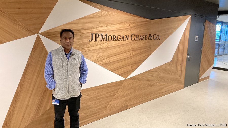 Peek inside JPMorgan's new downtown Seattle tech center - Puget Sound ...