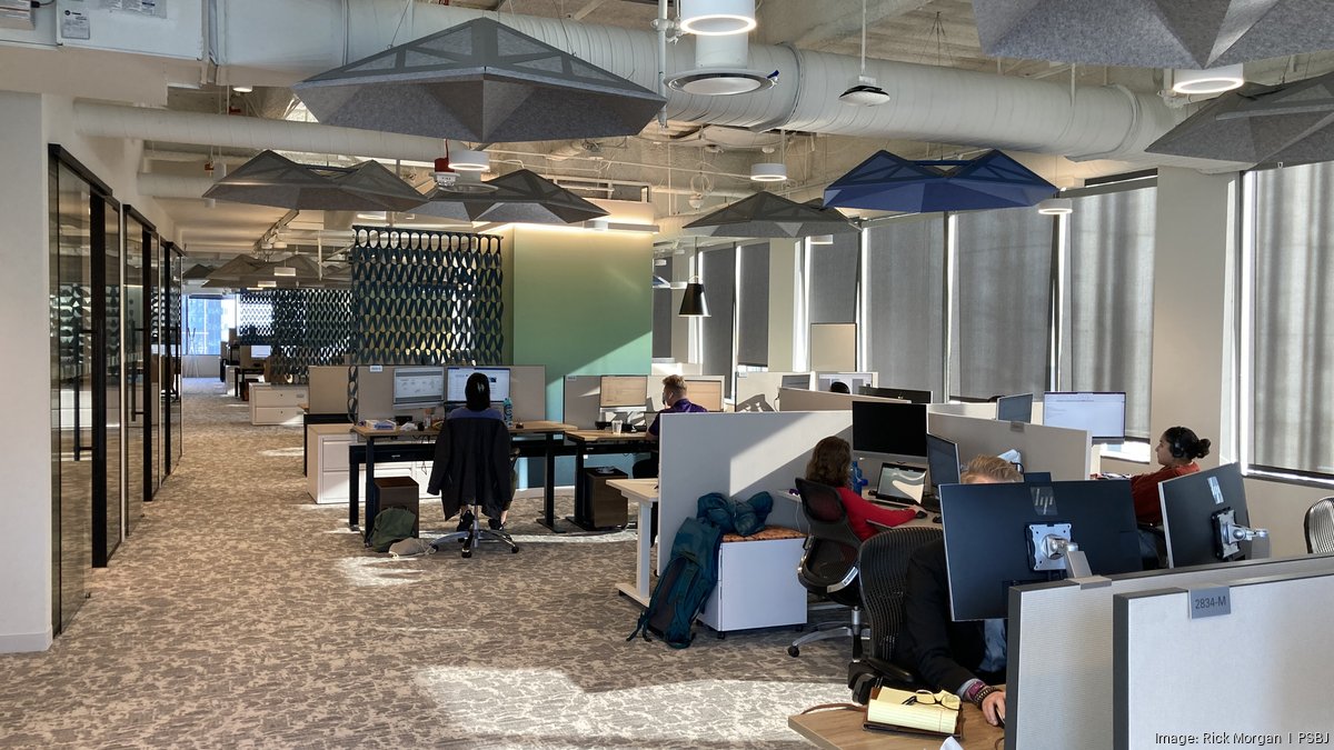 KPMG expands to another floor at Rainier Square - Puget Sound Business ...