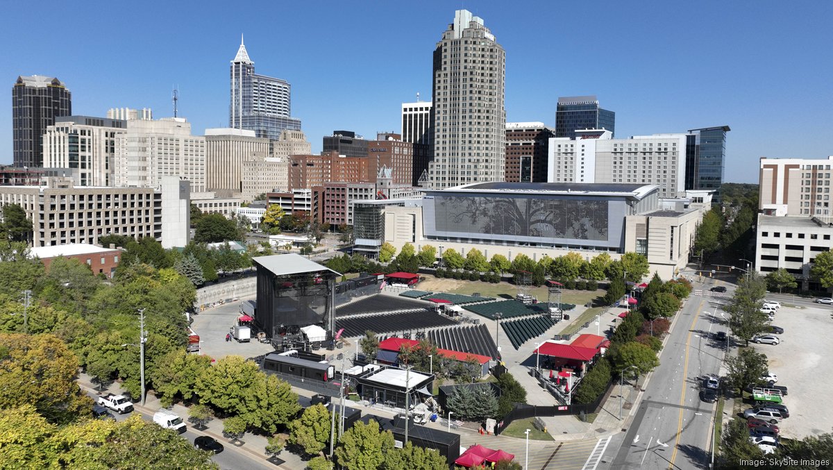 Downtown Raleigh gets boost with Red Hat Amphitheater staying put ...