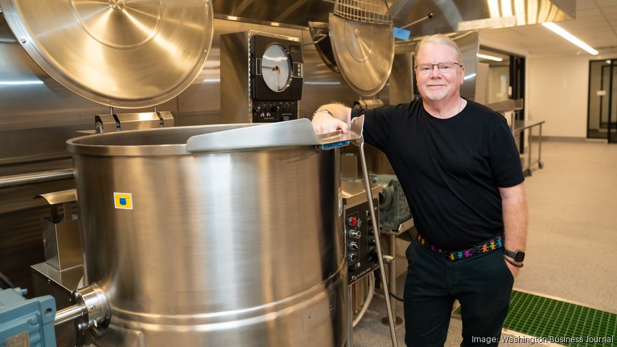 Michael Curtin of DC Central Kitchen is 2022 Nonprofit Leader of the ...