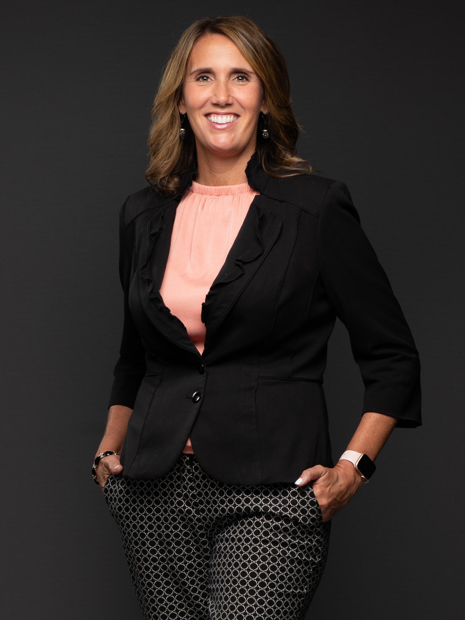 Stephanie Adams People On The Move Minneapolis St Paul Business Journal