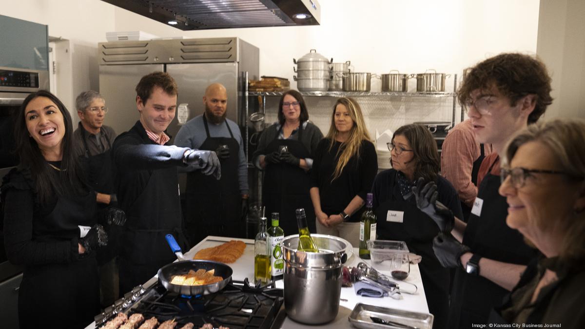 Look inside a Mediterranean cooking class at Billie's Grocery [PHOTOS ...
