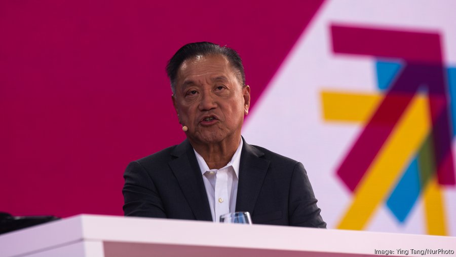 Broadcom Inc. beat Wall Street's expectations Thursday with its fourth quarter earnings report ...