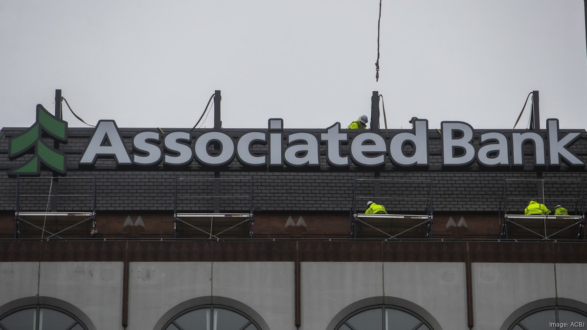 Associated Bank ends 2025 with its 'strongest bottom line' - Milwaukee ...