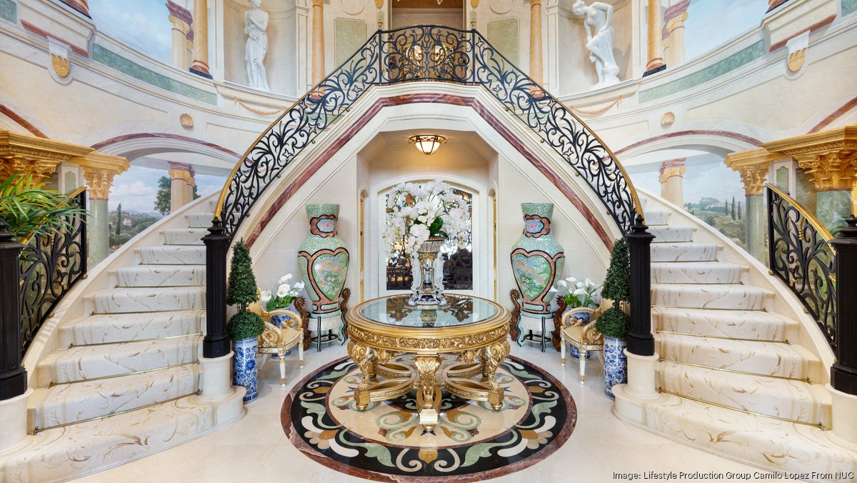 Saratoga's 'Palazzo Riggi' on North Broadway to be auctioned this week ...