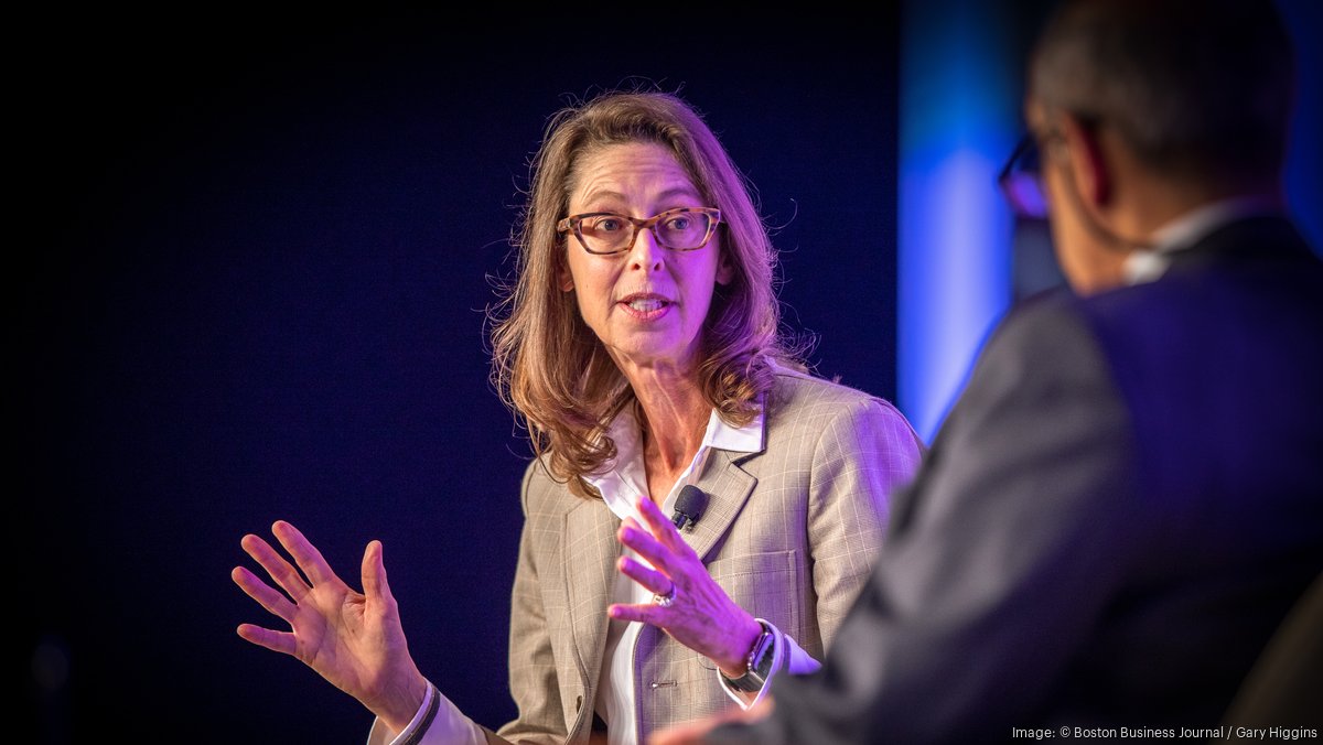 Fidelity lays off 700 employees - Boston Business Journal