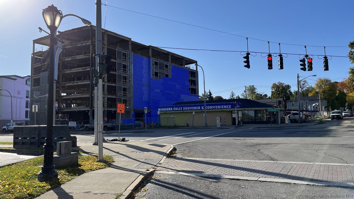 A&W signs deals for six new franchise sites across region - Buffalo ...