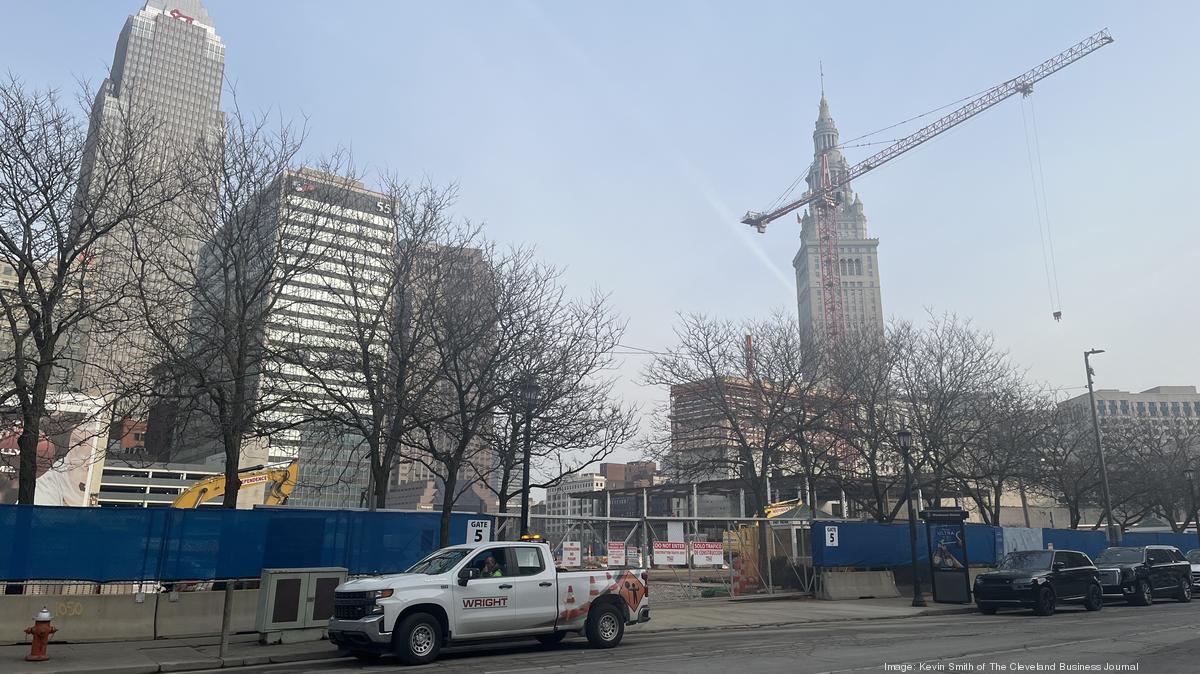 Sherwin-Williams sells majority of HQ tower to Benderson Development ...