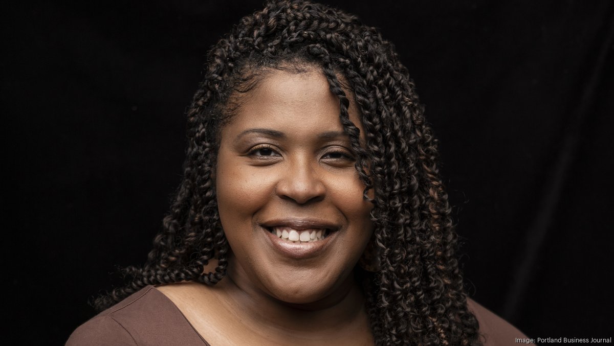 Kamelah Adams of Mimi's Fresh Tees on Black Business Month - Portland ...