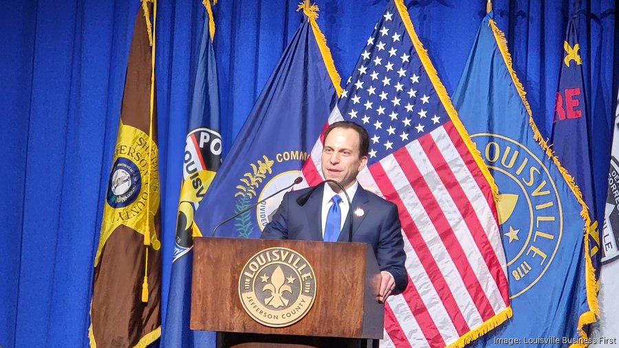 Craig Greenberg sworn in as Louisville mayor in ceremony at Metro Hall ...
