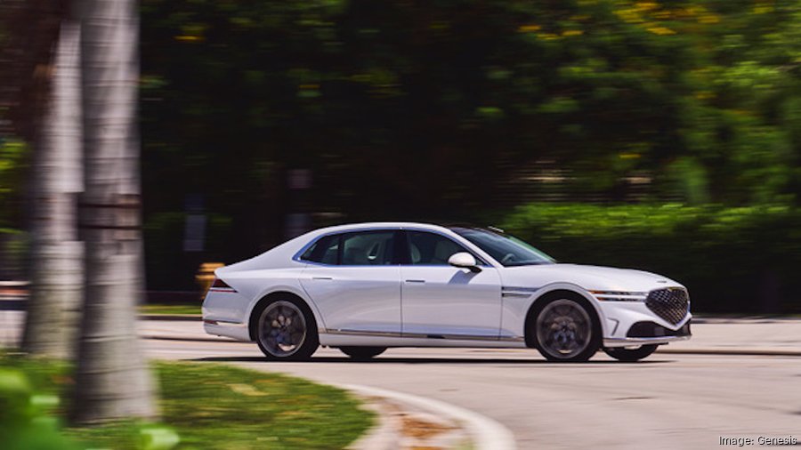 Weekend Wheels: Genesis hears critics, wows with next-gen G90 flagship - Phoenix Business Journal