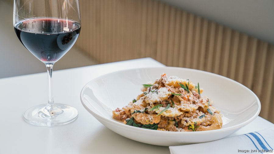 Full Plate: Union Station eatery closes, while pizza and mac 'n cheese ...