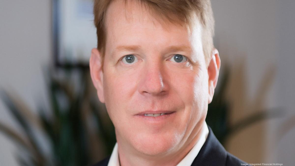 NTSB report: Plane in crash that killed Raleigh-based bank CEO 'was not ...