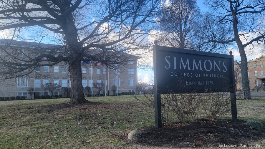 University of Kentucky and Simmons College sign pact - Louisville ...
