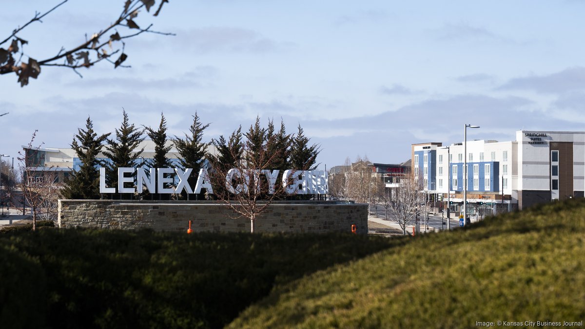 Lenexa City Center adds wave of new restaurants - Kansas City Business ...