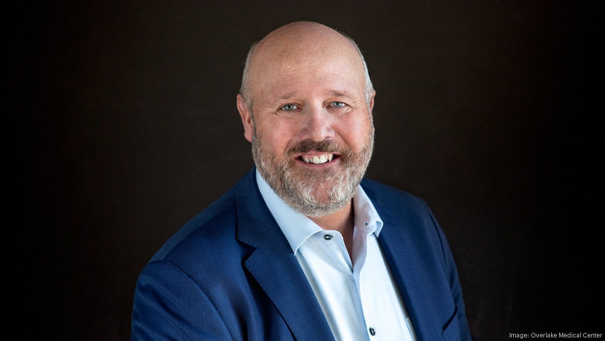 Overlake's Michael Marsh to retire as CEO, successor named - Puget ...