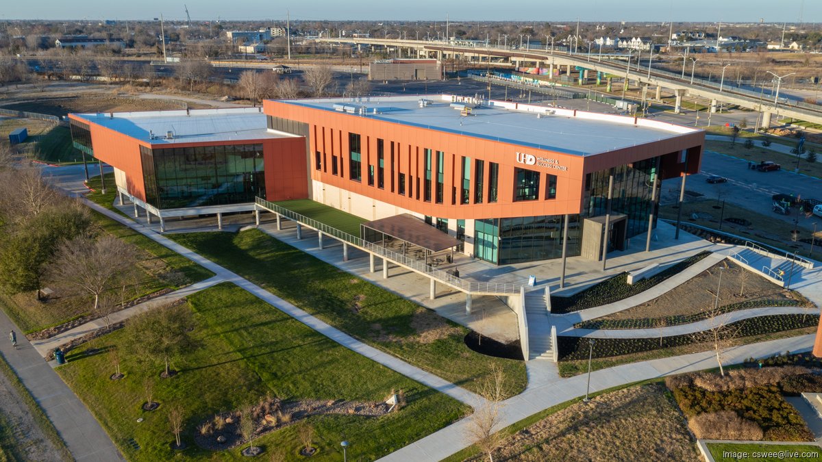 University of Houston-Downtown's Wellness & Success Center opens - Houston Business Journal