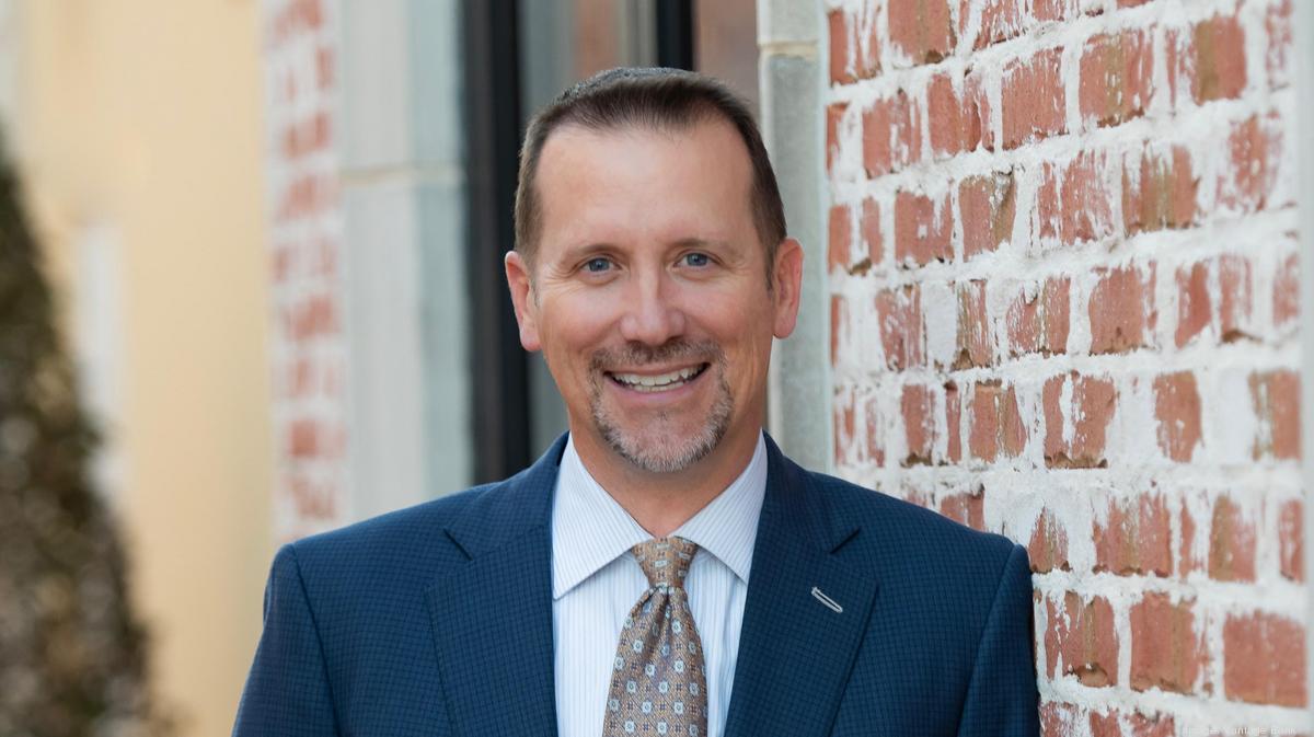 Vantage Bank names Tray Mounce Houston co-market president - Houston ...