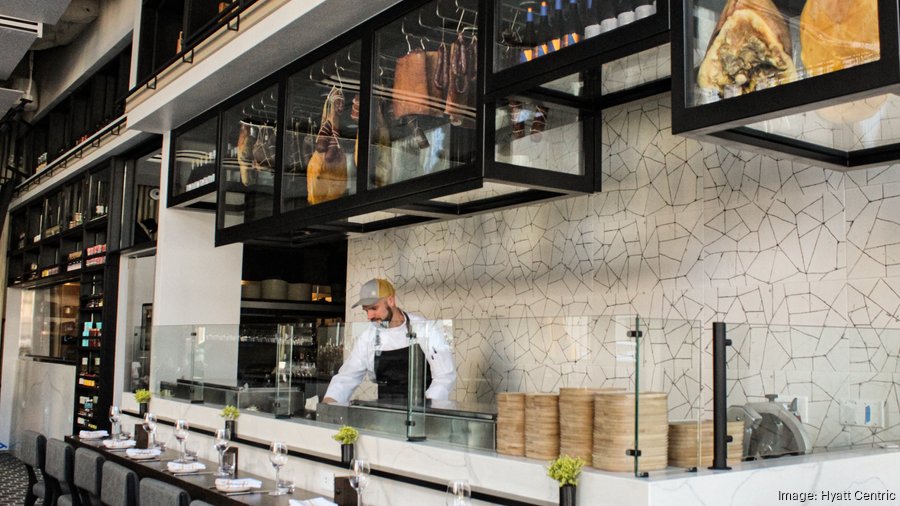 Hyatt Centric hotel opens in downtown Austin with restaurant Luminaire ...