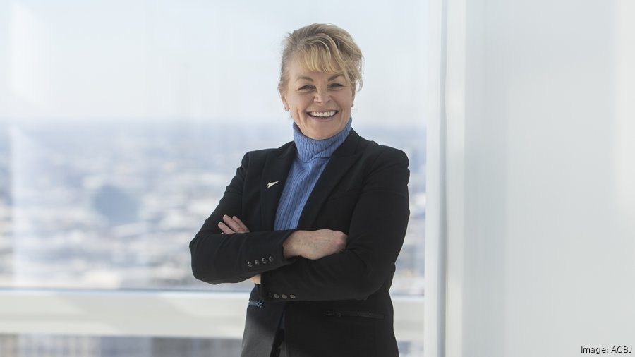 40 Under 40 Hall of Fame: Beth Weirick, Downtown Milwaukee BID ...