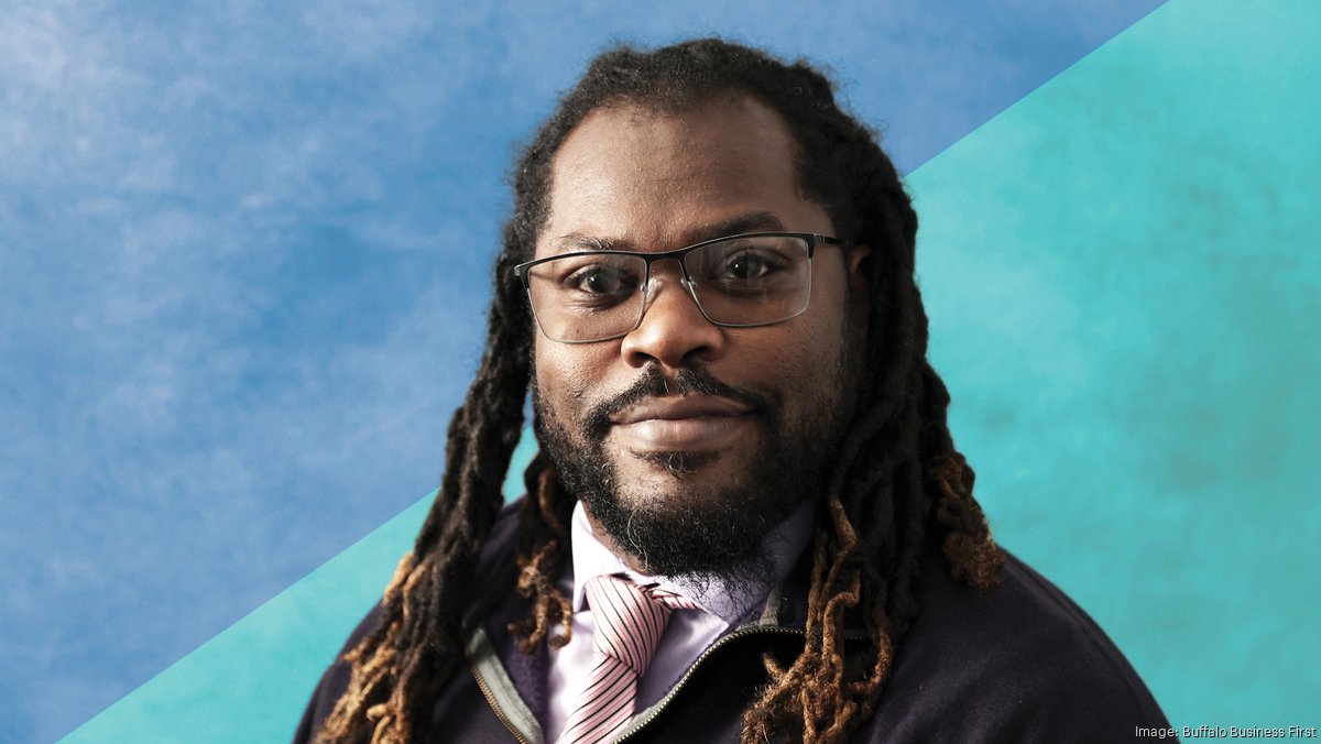 Alexander Wright of the African Heritage Food Co-Op wins 2023 IDEA Award - Buffalo Business First