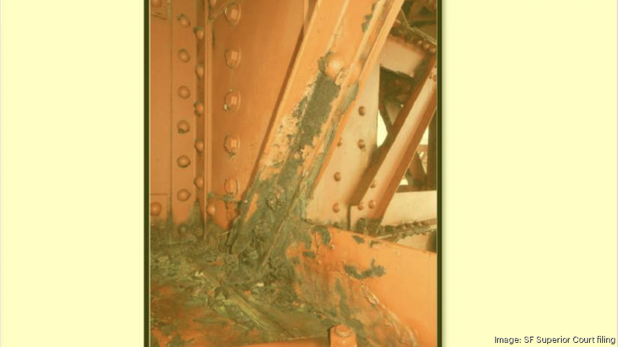 Golden Gate Bridge deteriorating, lawsuit alleges - San Francisco ...