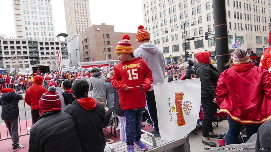 Chiefs, fans celebrate second Super Bowl win in four years with victory ...