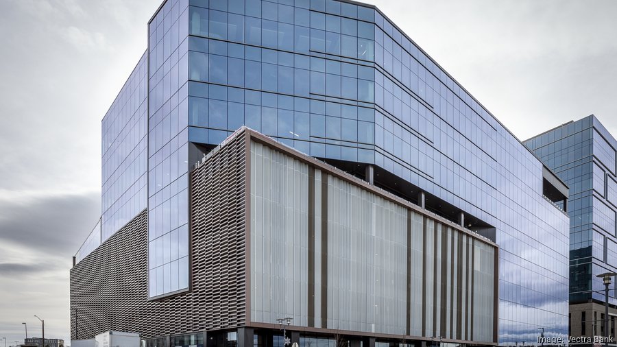 See inside Vectra Bank's $67 million Colorado headquarters (Photos ...