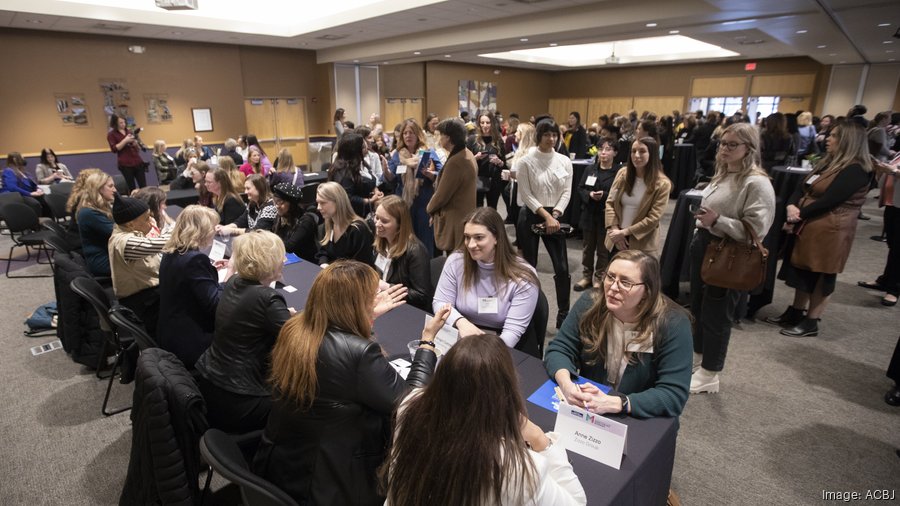 Business women gather for speed coaching: Scenes from the 10th annual ...
