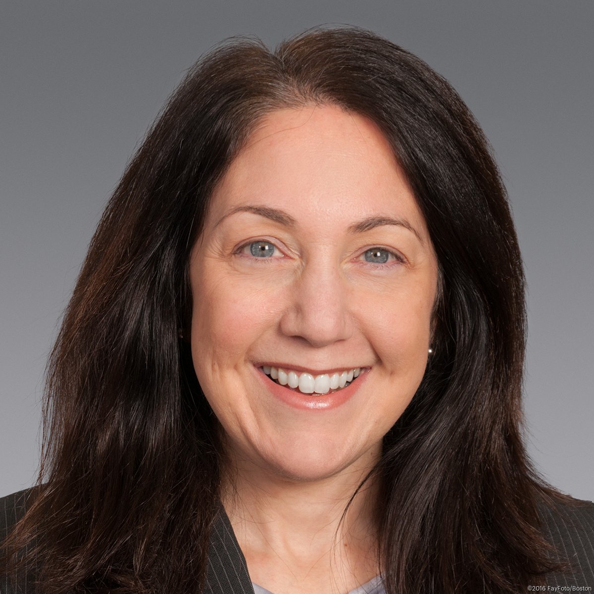 Elizabeth Whitney's Instagram, Twitter & Facebook on IDCrawl