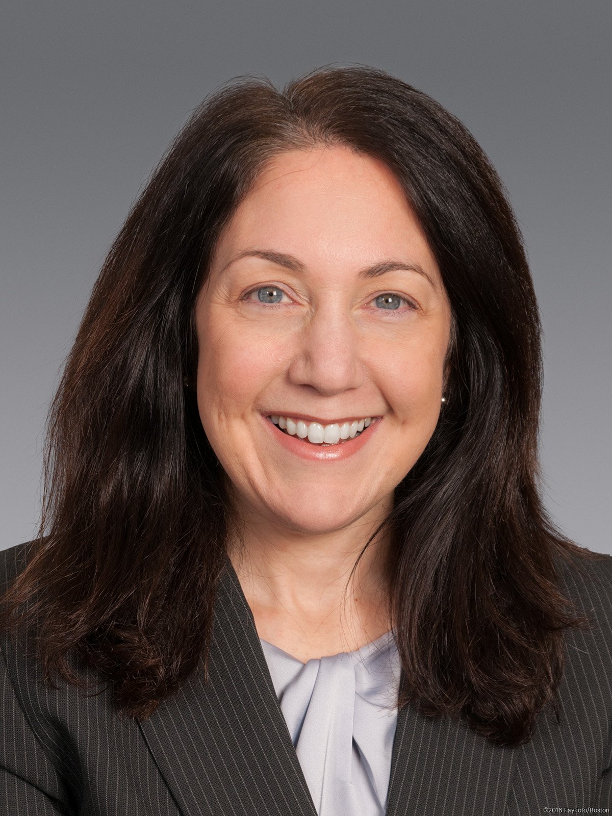 Elizabeth Whitney's Instagram, Twitter & Facebook on IDCrawl