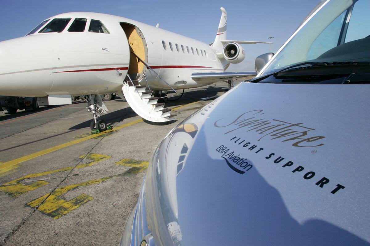 Signature Flight Support buys Maguire Aviation assets at Van Nuys ...