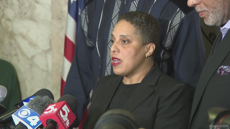Kim Gardner appears for first hearing in Attorney General Andrew Bailey ...