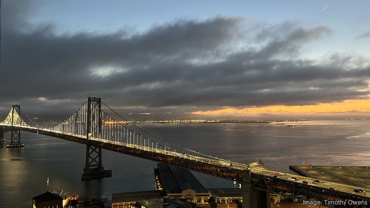 Bay Bridge lights go dark in San Francisco - San Francisco Business Times