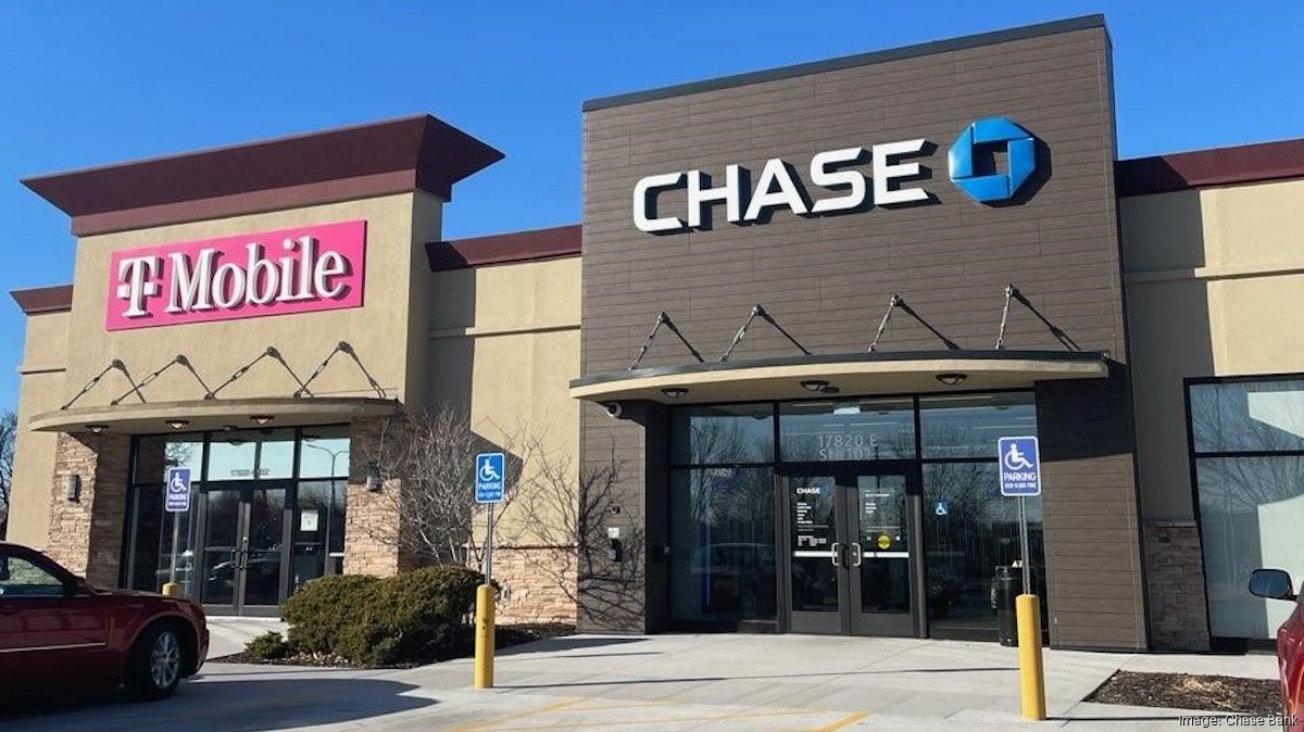 Chase Bank Independence Mo