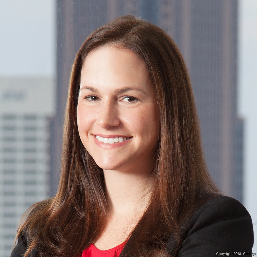 Julie Comer's Instagram, Twitter & Facebook on IDCrawl