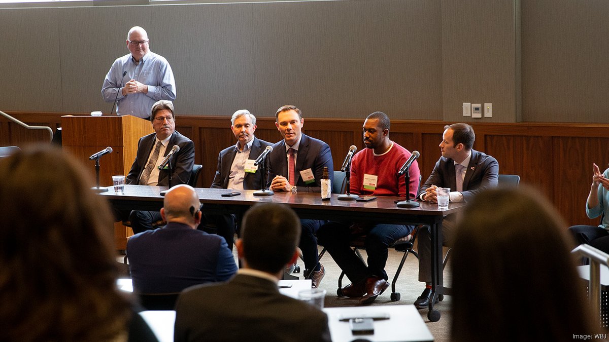 Emerging Leaders: Government panelists follow their 'true north ...