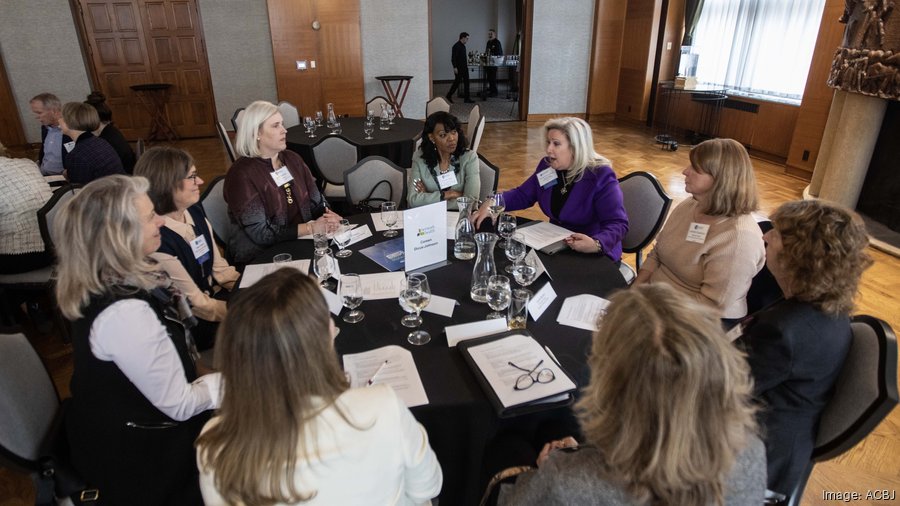 Milwaukee women leaders network with high-profile CEOs: Slideshow ...